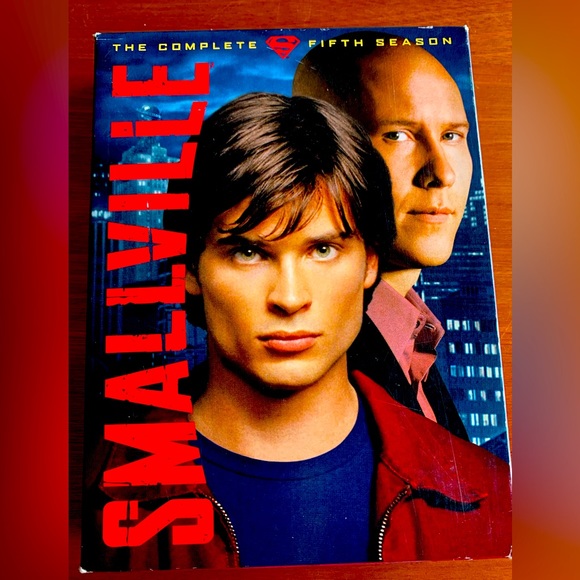 Warner Bros. | Media | Smallvile The Complete Fifth Season Dvd Set ...